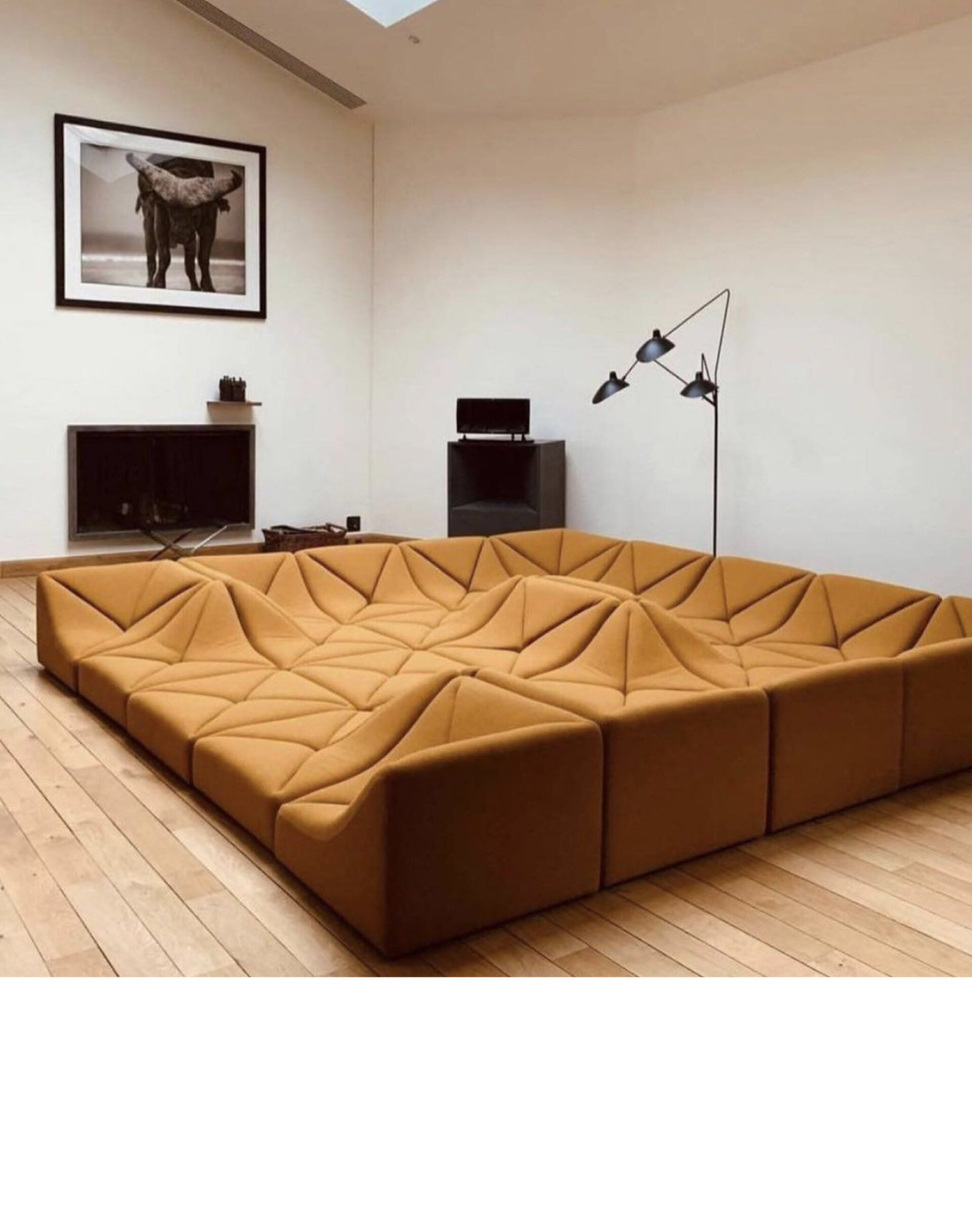 Pierre Paulin Dune Sofa – Frank Ocean 同款沙發再度引爆話題 | SEITO